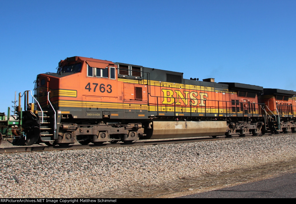 BNSF 4763 - DPU#1